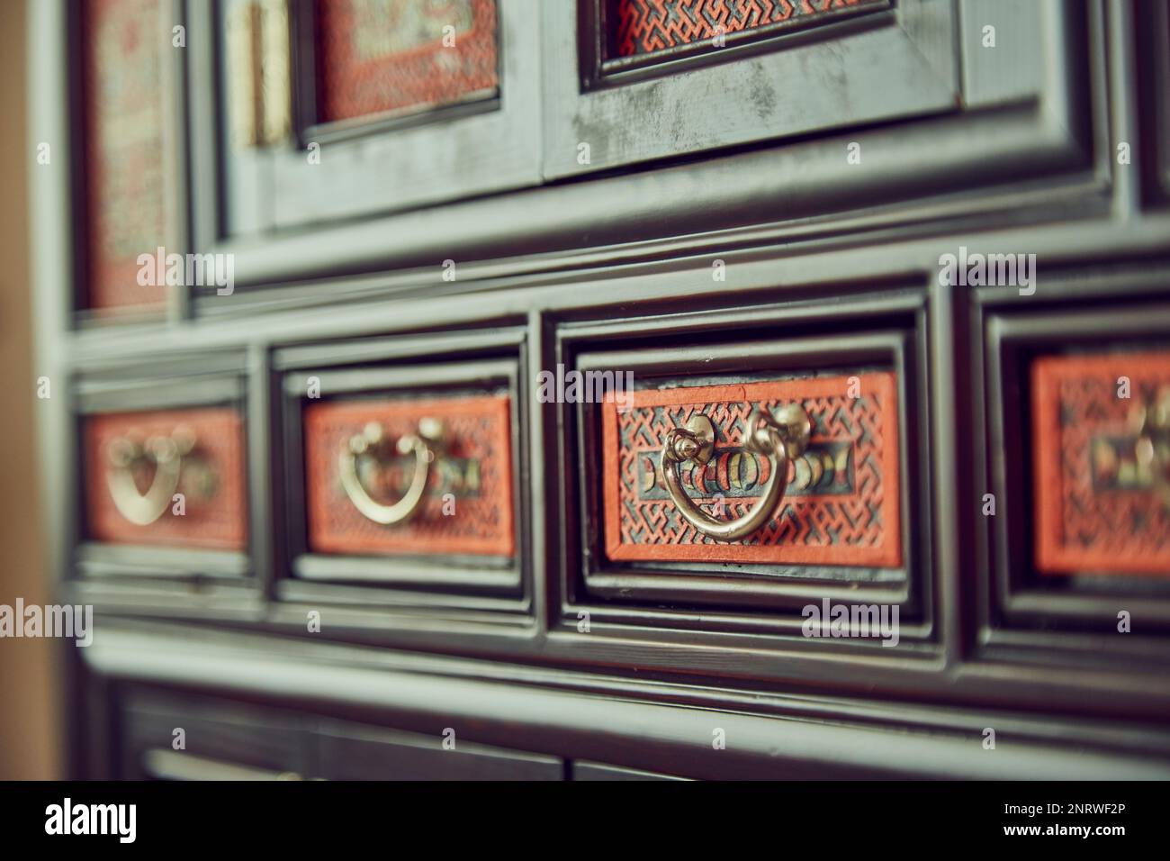 Hanji, traditional Korean paper, paper doll handmade from mulberry ...