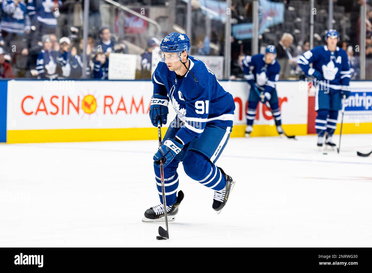 Toronto Maple Leafs centre John Tavares (91) skates in warm-ups prior ...