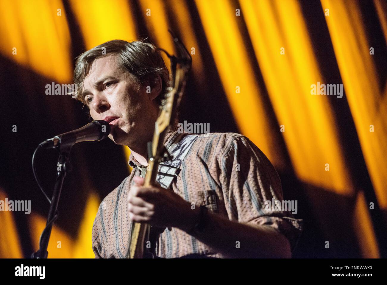 Drag city record label hi-res stock photography and images - Alamy