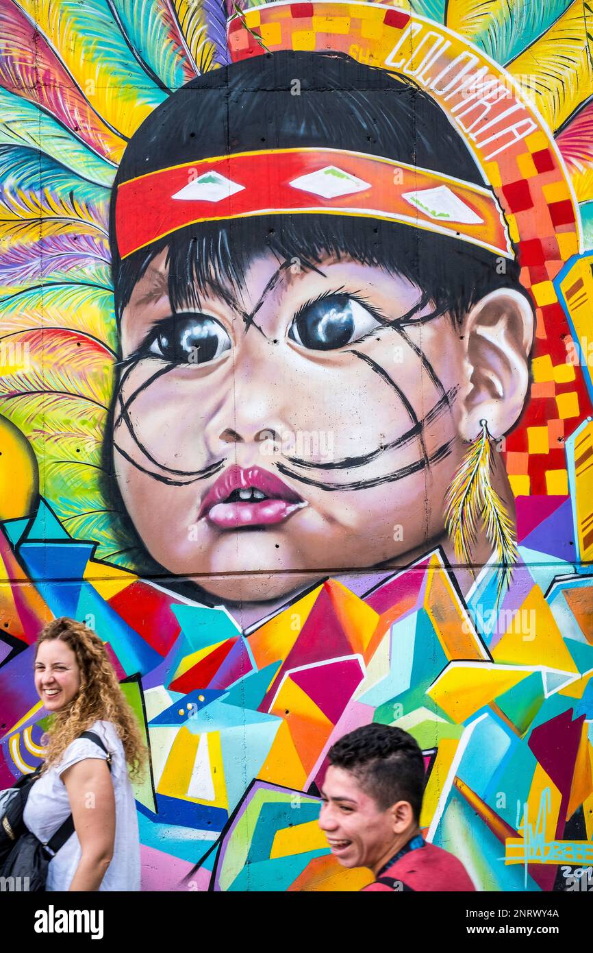 Tourists, Street art, mural, graffiti, Comuna 13, Medellín, Colombia ...
