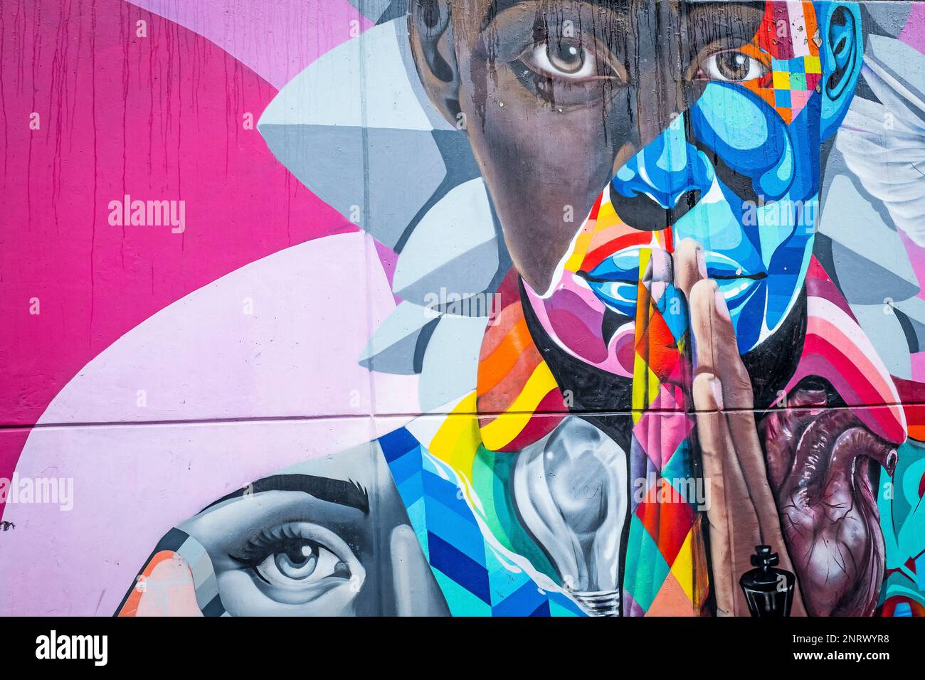 Street art, mural, graffiti, Comuna 13, Medellín, Colombia Stock Photo ...