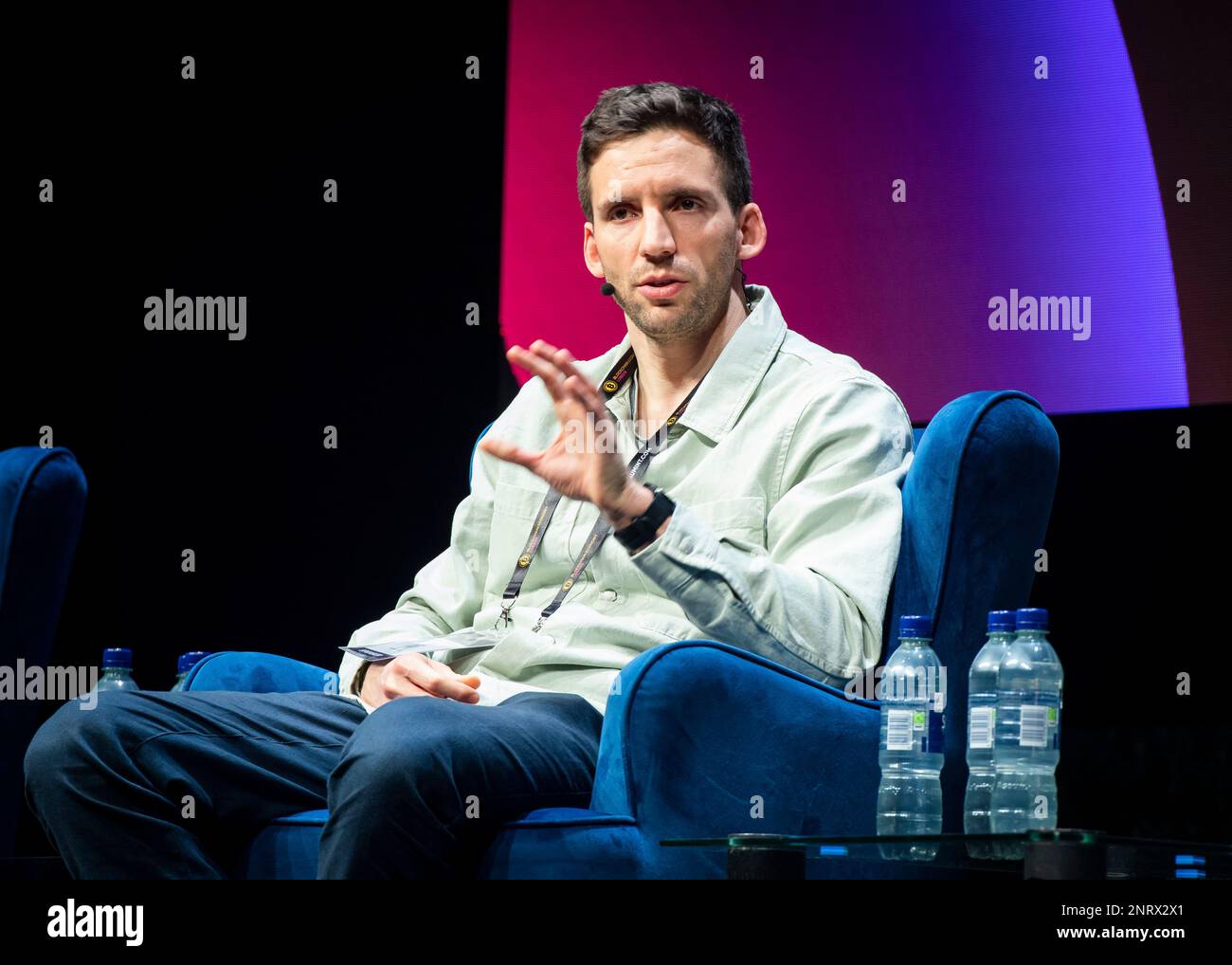 Location of the speakers chair hi-res stock photography and images - Alamy