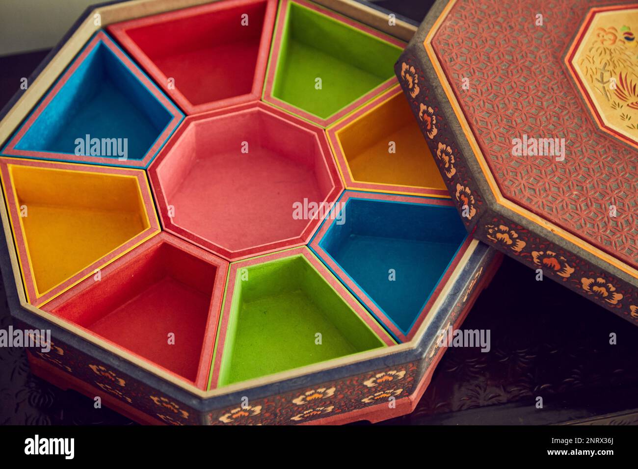 Hanji, traditional Korean paper, paper doll handmade from mulberry ...