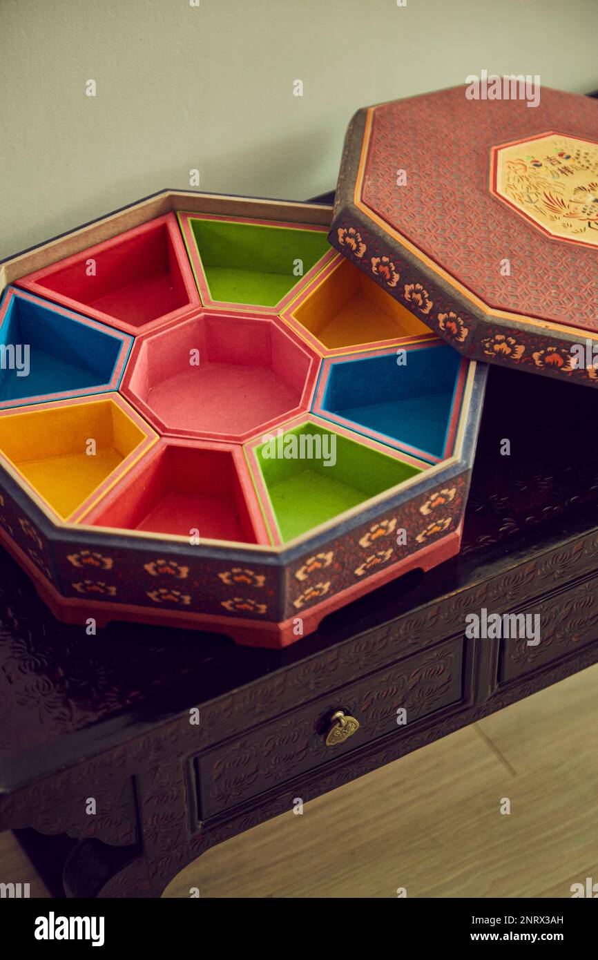 Hanji, traditional Korean paper, paper doll handmade from mulberry ...