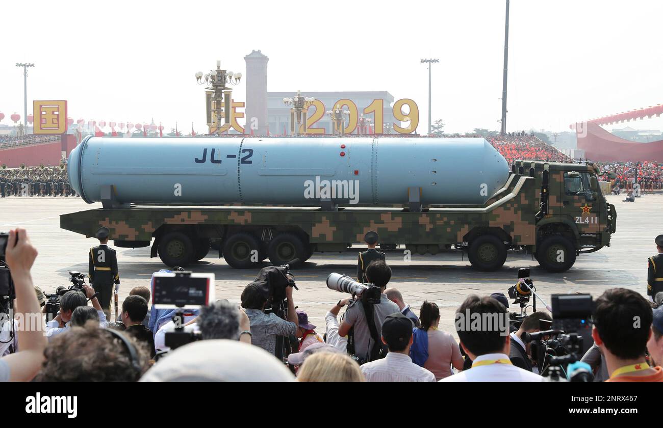 The JL-2 (Chinese: 巨浪-2; pinyin: Jù Làng Èr; literally: 'Giant Wave 2 ...