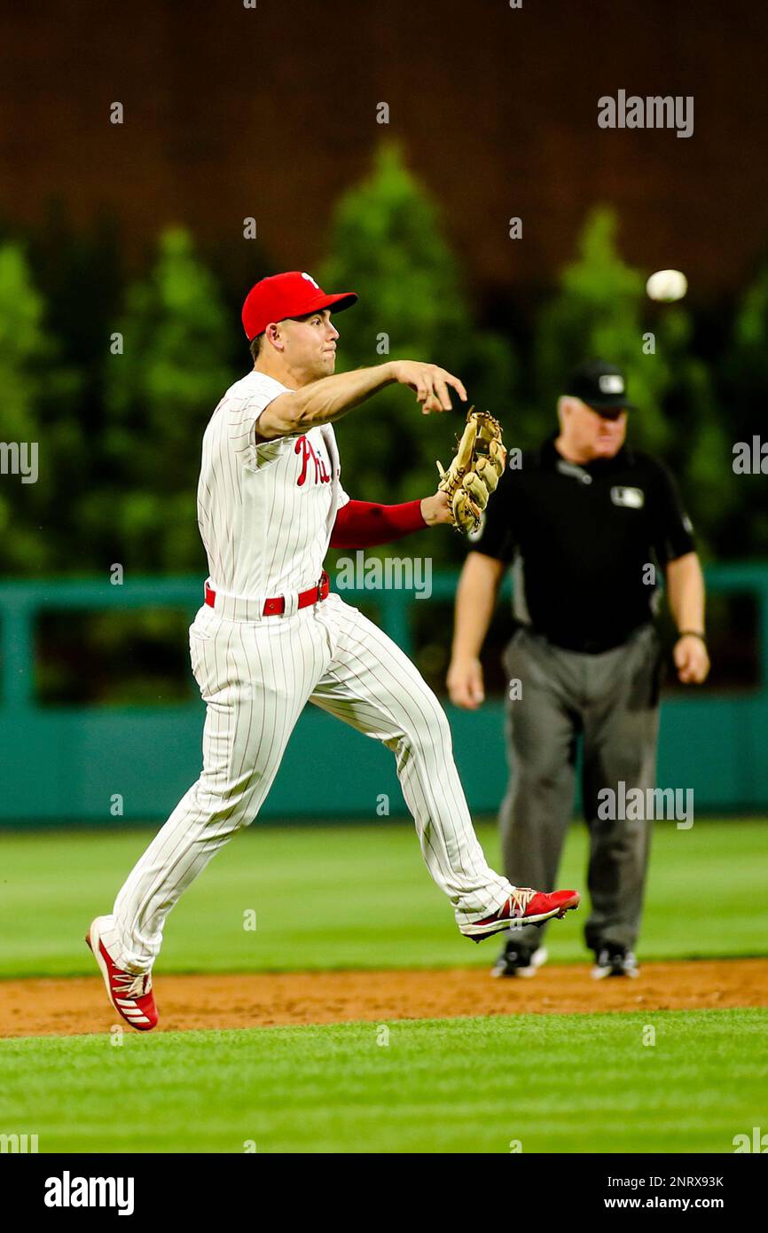 PHILADELPHIA, PA - SEPTEMBER 27: Philadelphia Phillies Infield Scott ...
