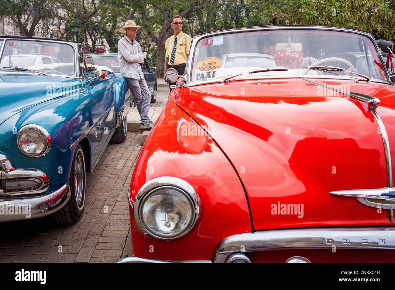 Stand de taxis hi-res stock photography and images - Alamy