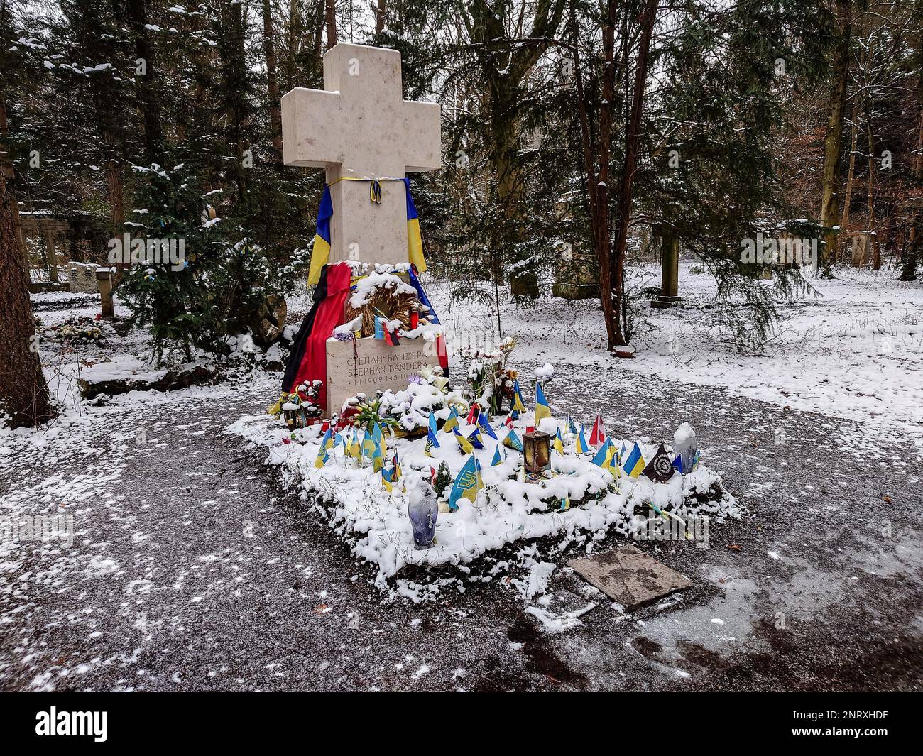 Munich, Bavaria, Germany. 27th Feb, 2023. The grave of Ukrainian ...