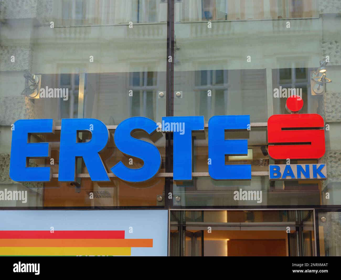 Erste bank vienna building hi-res stock photography and images - Alamy