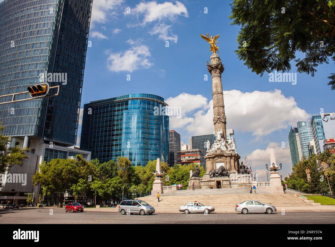 Independent Monument, Golden angel, Reforma Avenue, Mexico City, Mexico ...