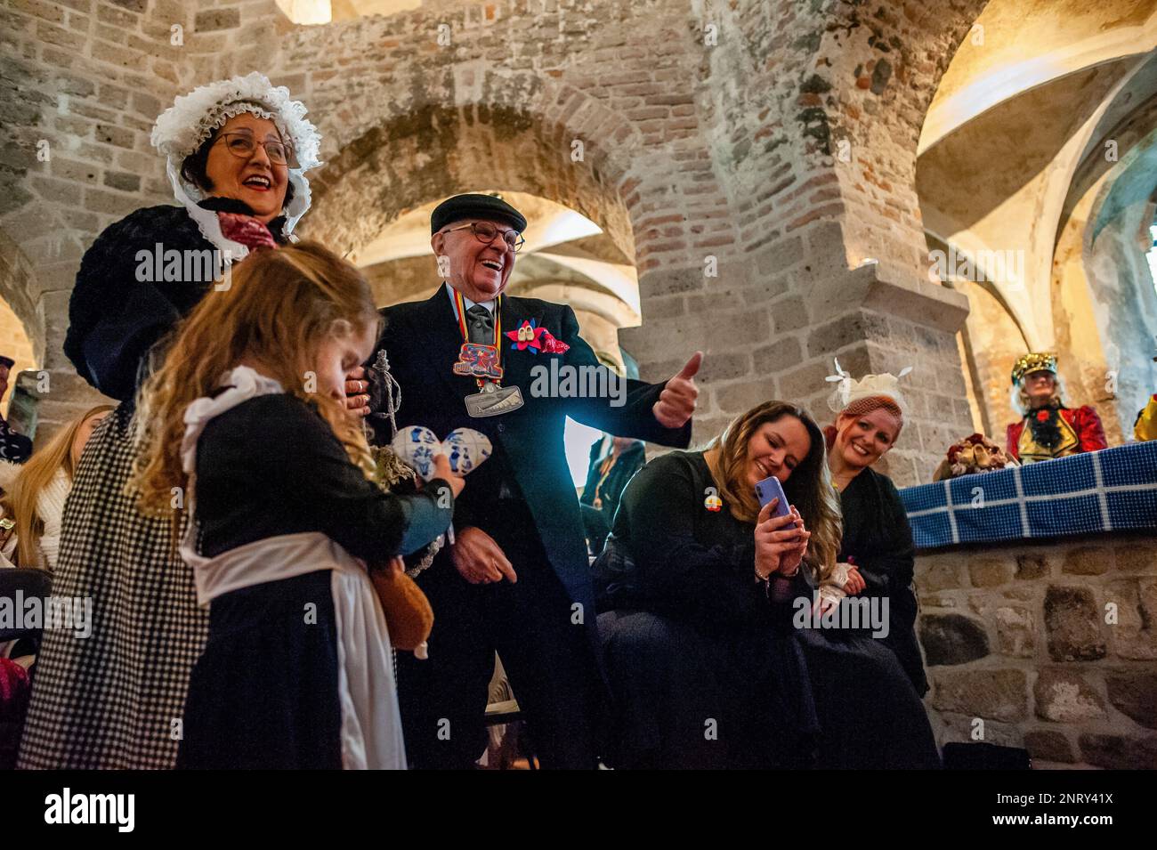 Fake peasant wedding hi-res stock photography and images - Alamy