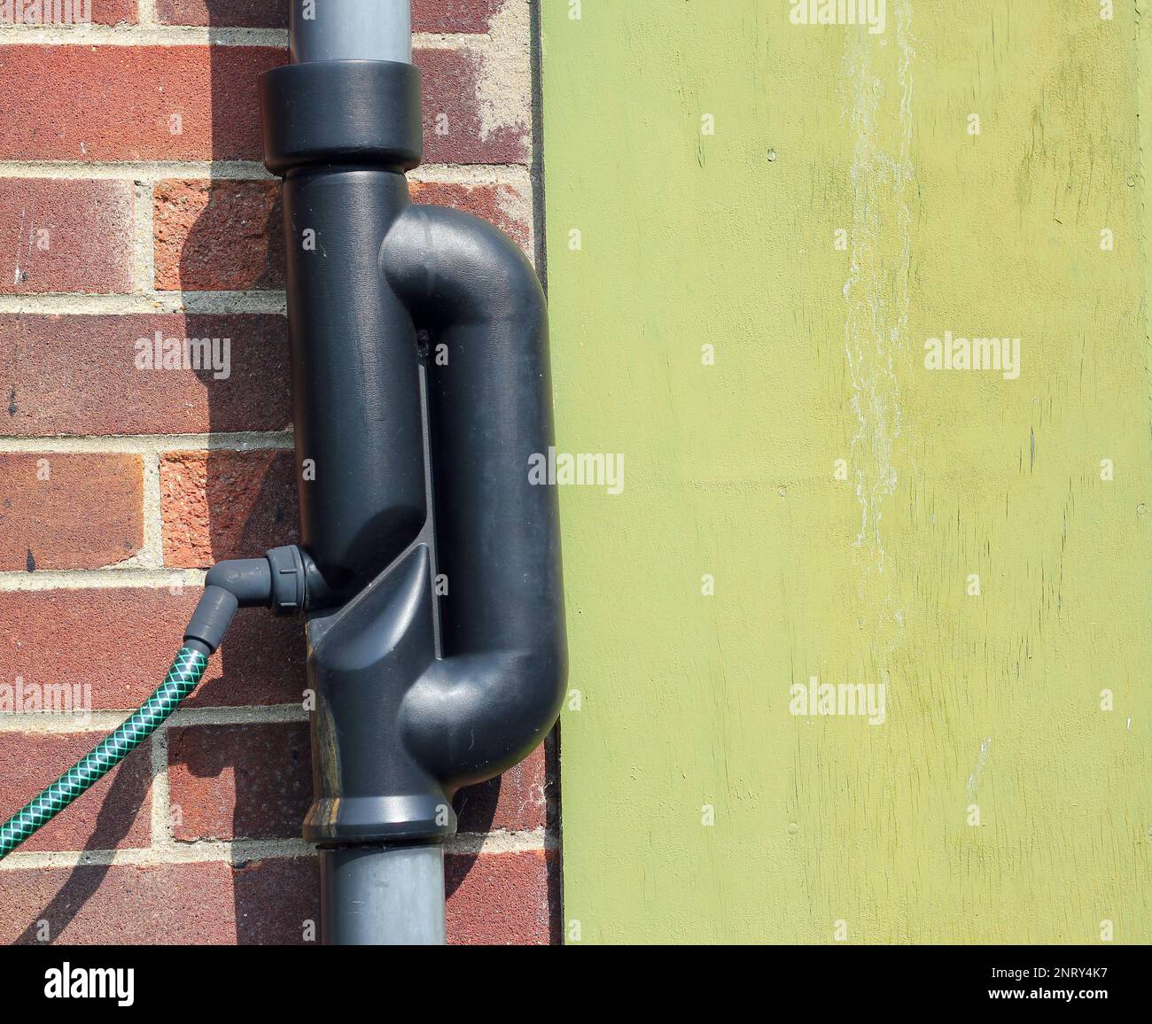 Saving rain water hi-res stock photography and images - Alamy