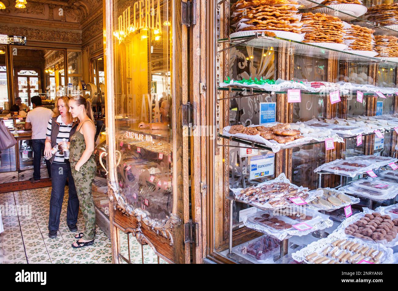 Dulceria Celaya, pastry shop, 39 Cinco de Mayo street, Mexico City ...
