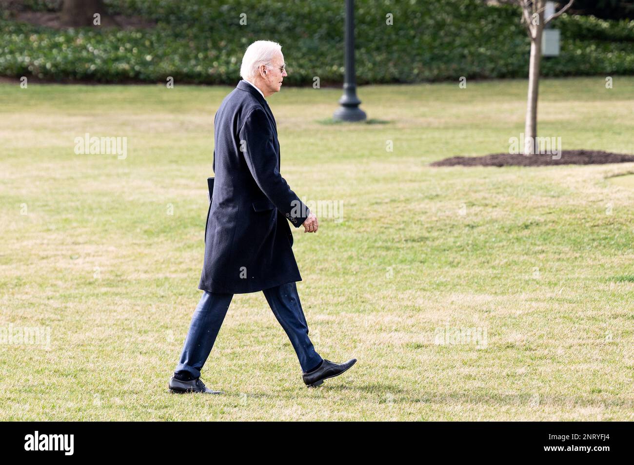 President Joe Biden walking towards the Oval Office after returning to ...