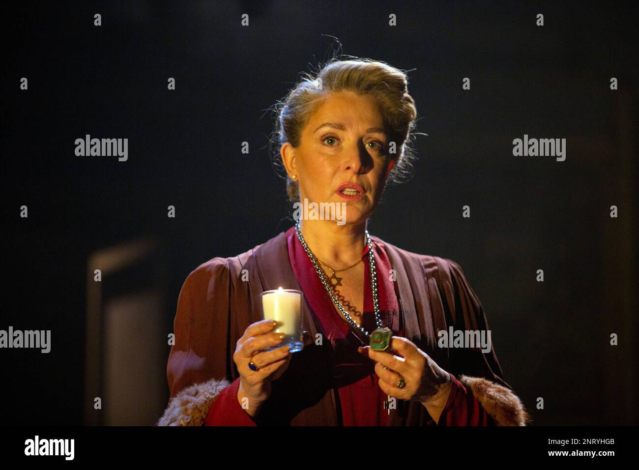 Tracy-Ann Oberman (Shylock) in THE MERCHANT OF VENICE 1936 after ...