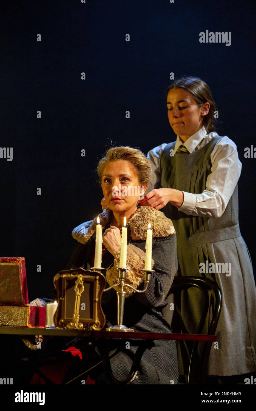 Rory beaton hi-res stock photography and images - Alamy