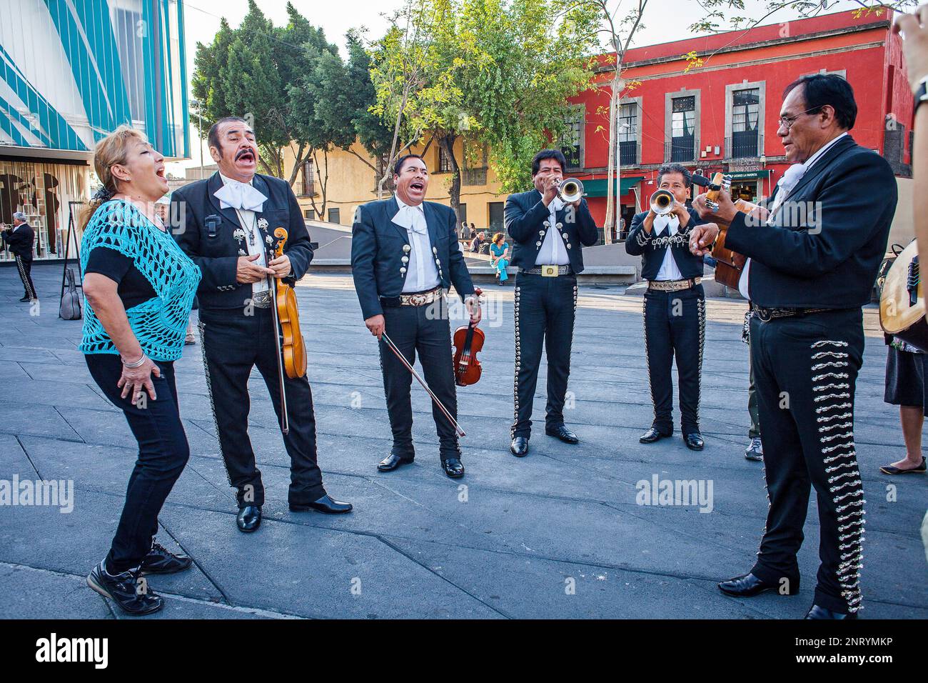 Mariachis, Plaza Garibaldi, Mexico City, Mexico Stock Photo - Alamy