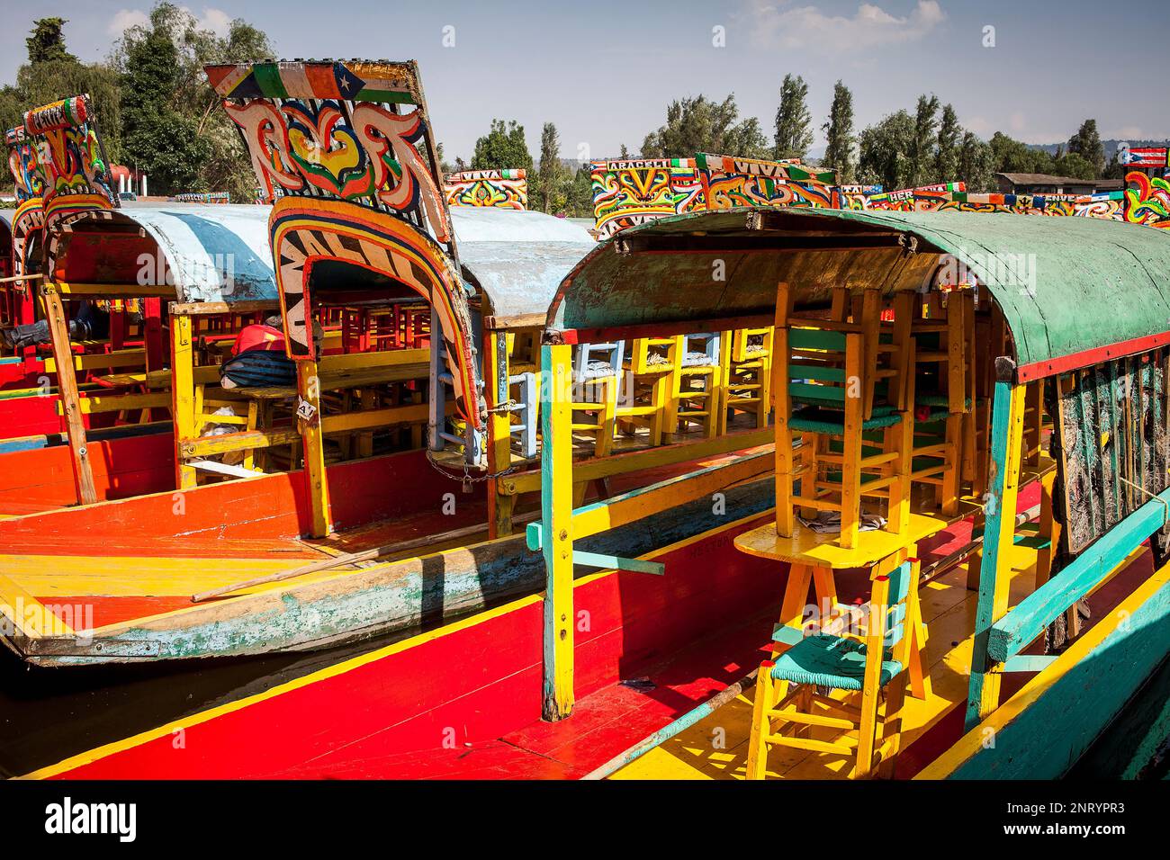 Trajineras on Canal, Xochimilco, Mexico City, Mexico Stock Photo - Alamy