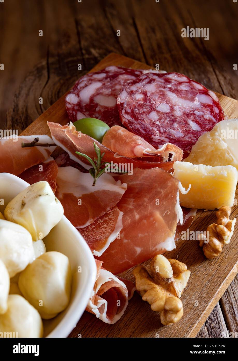 typical Italian antipasto platter with cold cuts and cheeses Stock ...