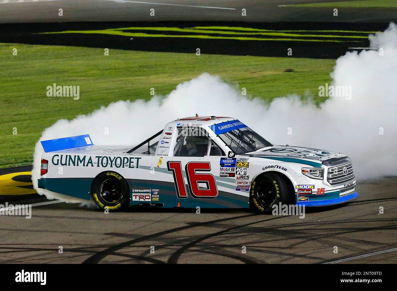 #16: Austin Hill, Hattori Racing Enterprises, Toyota Tundra Gunma ...