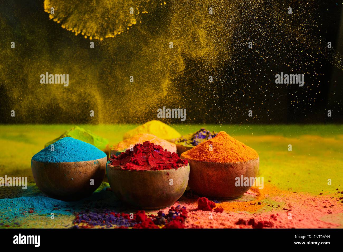 Colorful traditional Holi powder in bowls. Happy Holi. Concept Indian ...
