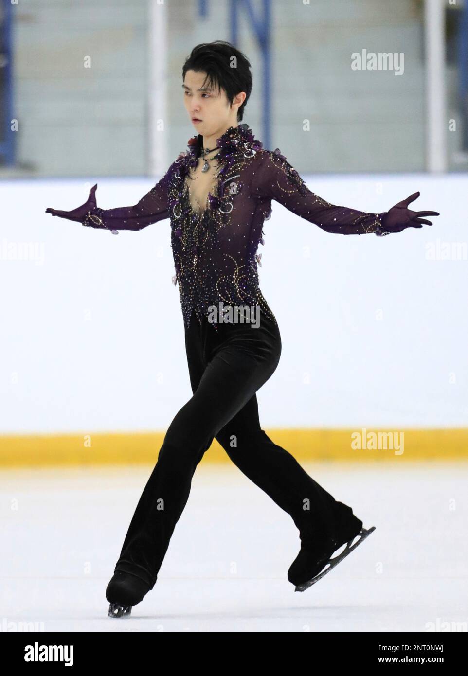 Japan's figure skater Yuzuru Hanyu performs the Men Free Skating in ...