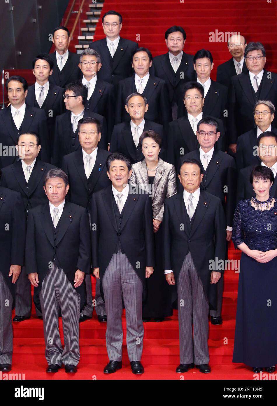 New appointed cabinet members pose for photo after a first cabinet ...