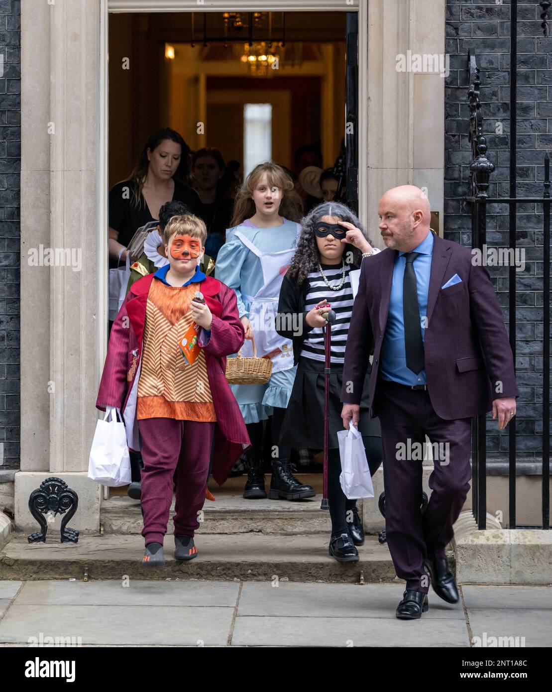 Children world book day uk hi-res stock photography and images - Alamy