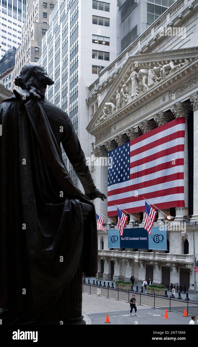 Financial District. new york stock exchange as seen from statue of ...
