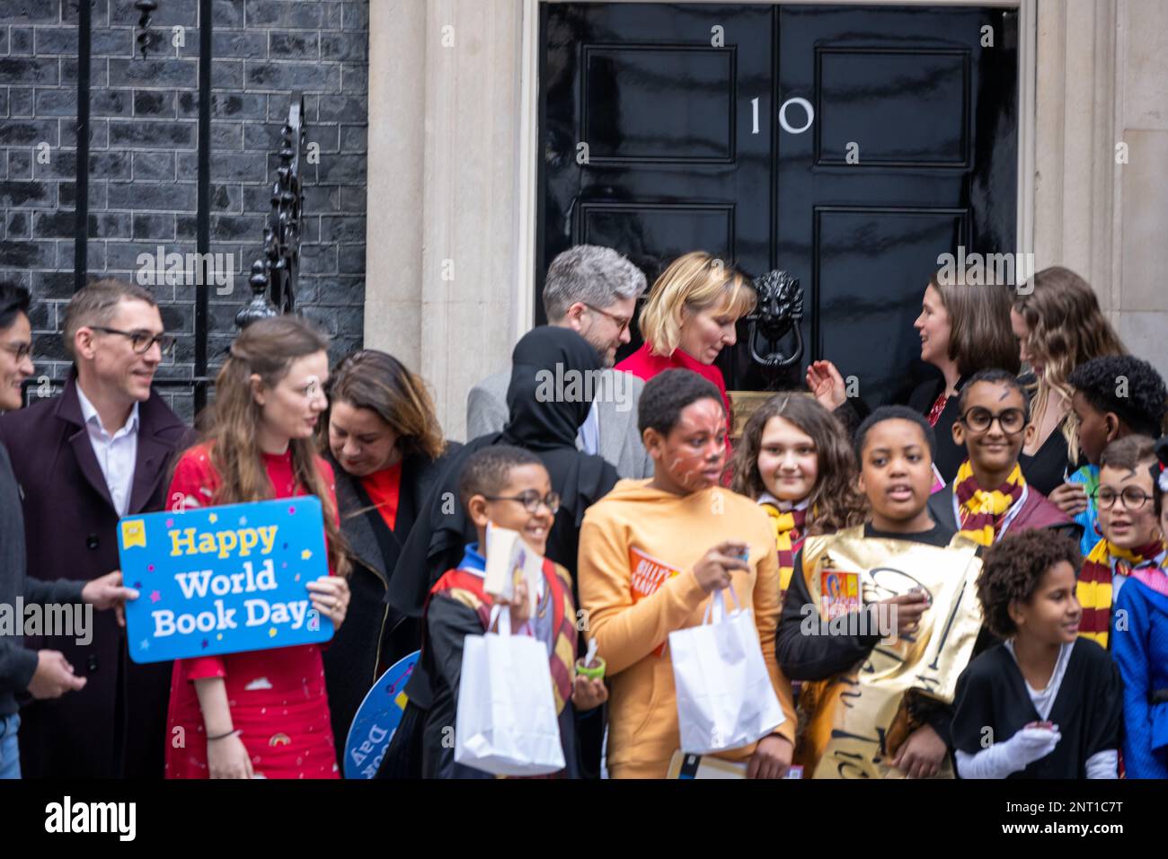 Children world book day uk hi-res stock photography and images - Alamy
