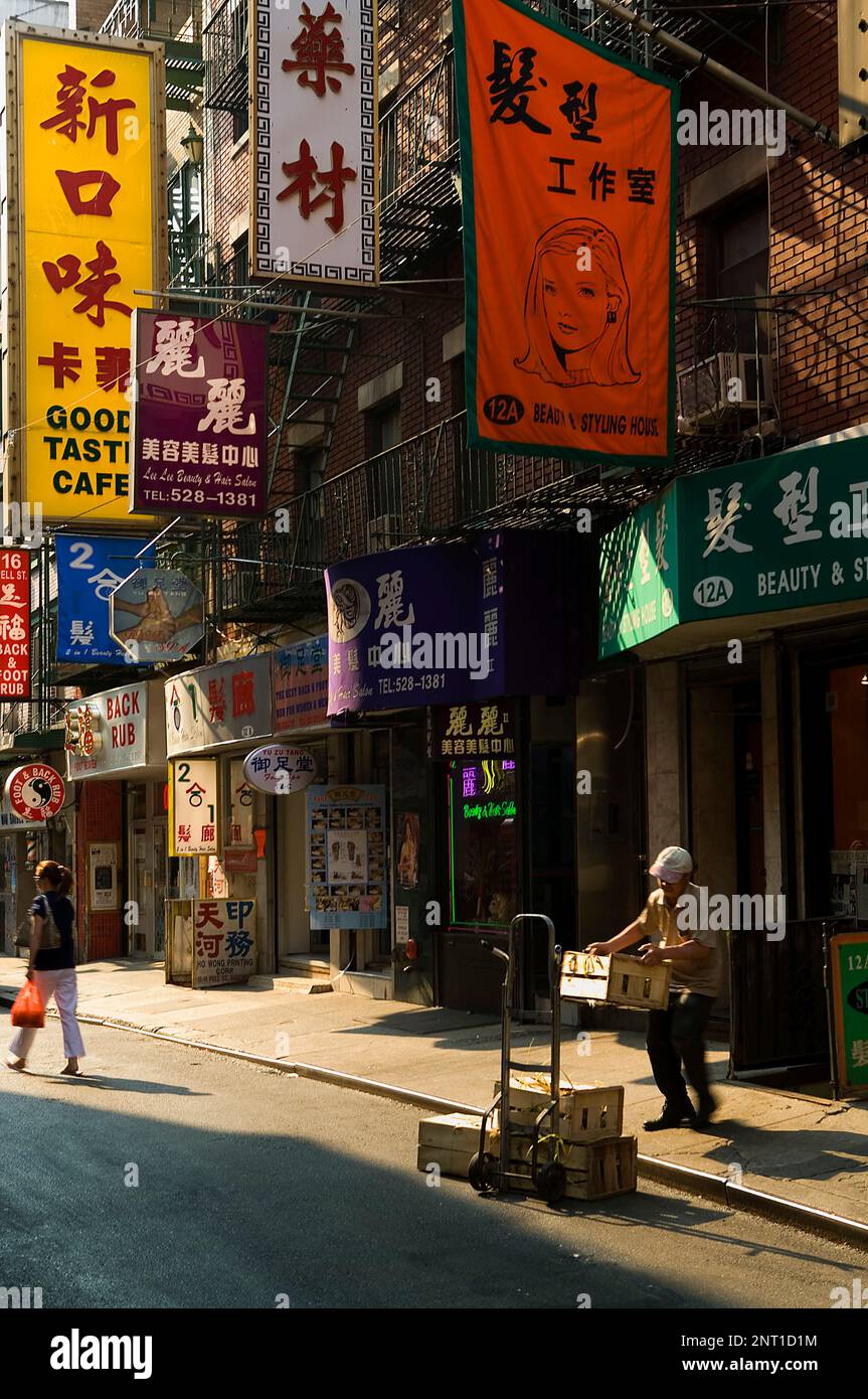 Chinatown. Pell St,New York City, USA Stock Photo - Alamy