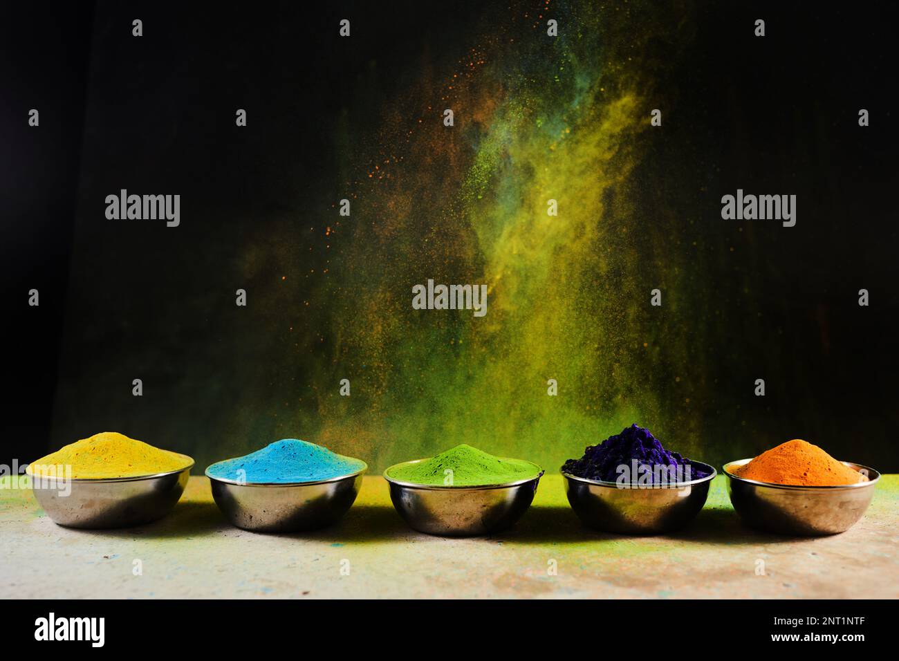 Colorful traditional Holi powder in bowls. Happy Holi. Concept Indian ...