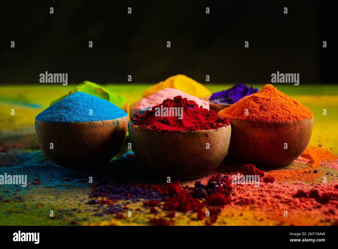 Colorful traditional Holi powder in bowls. Happy Holi. Concept Indian ...
