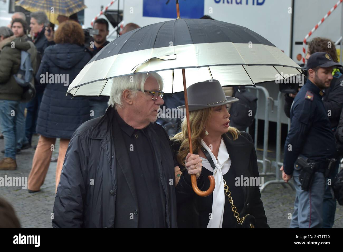Rome, Italien. 27th Feb, 2023. Ricky Tognazzi and his wife Simona Izzo ...