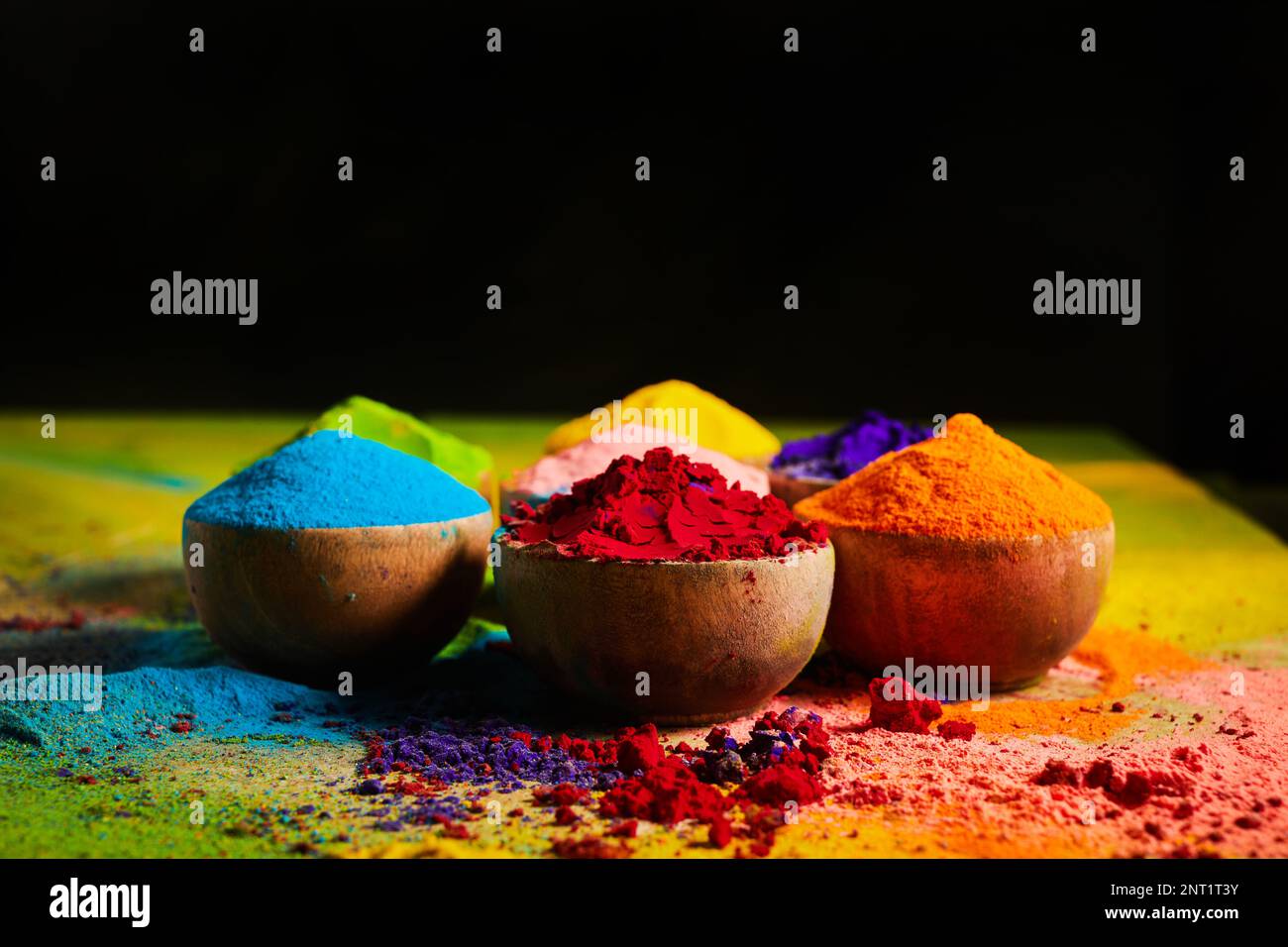 Colorful traditional Holi powder in bowls. Happy Holi. Concept Indian ...