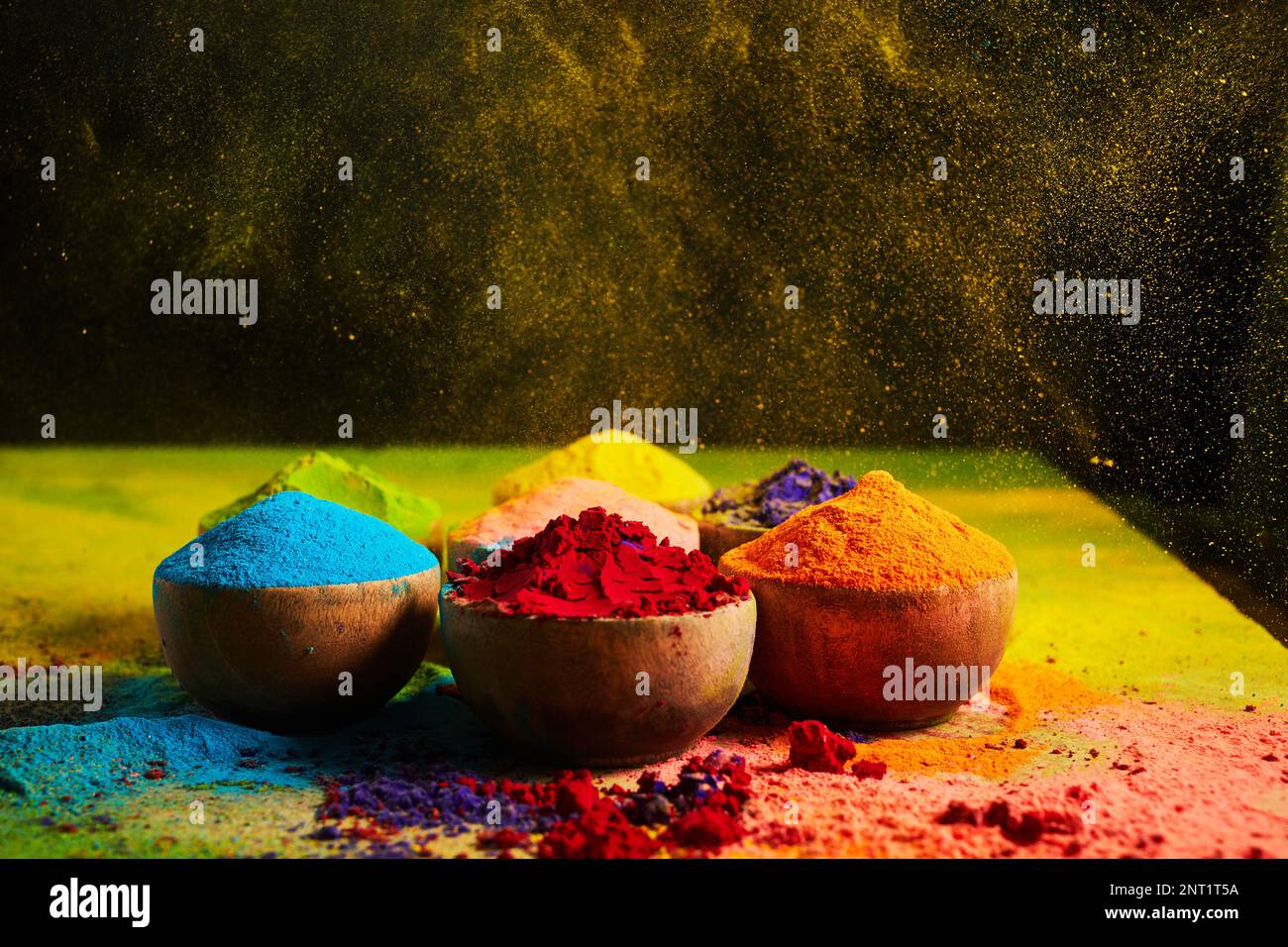 Colorful traditional Holi powder in bowls. Happy Holi. Concept Indian ...