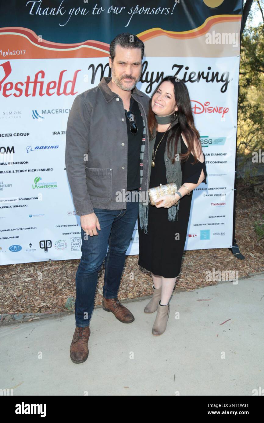 Photo by: gotpap/STAR MAX/IPx 2019 9/7/19 Holly Marie Combs Marries Boyfriend Mike Ryan. STAR ...
