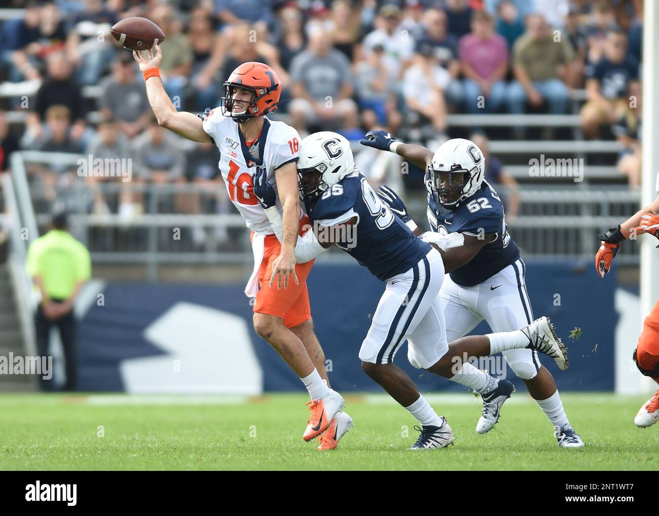 EAST HARTFORD, CT - SEPTEMBER 07: UConn Huskies defensive lineman Eric ...