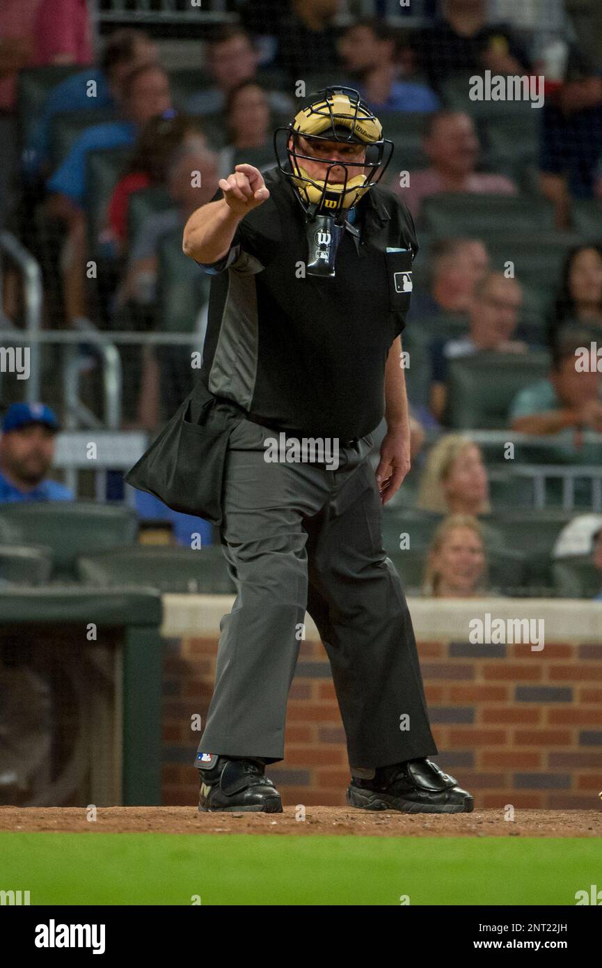 ATLANTA, GA - SEPTEMBER 05: Umpire Bruce Dreckman (1) during the MLB ...