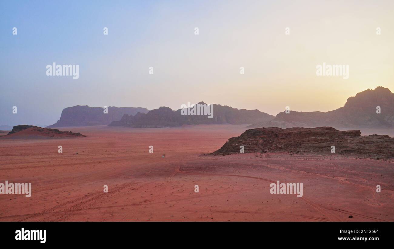 Sunset time rocks in Wadi Rum desert (The Valley of the Moon). Jordan ...