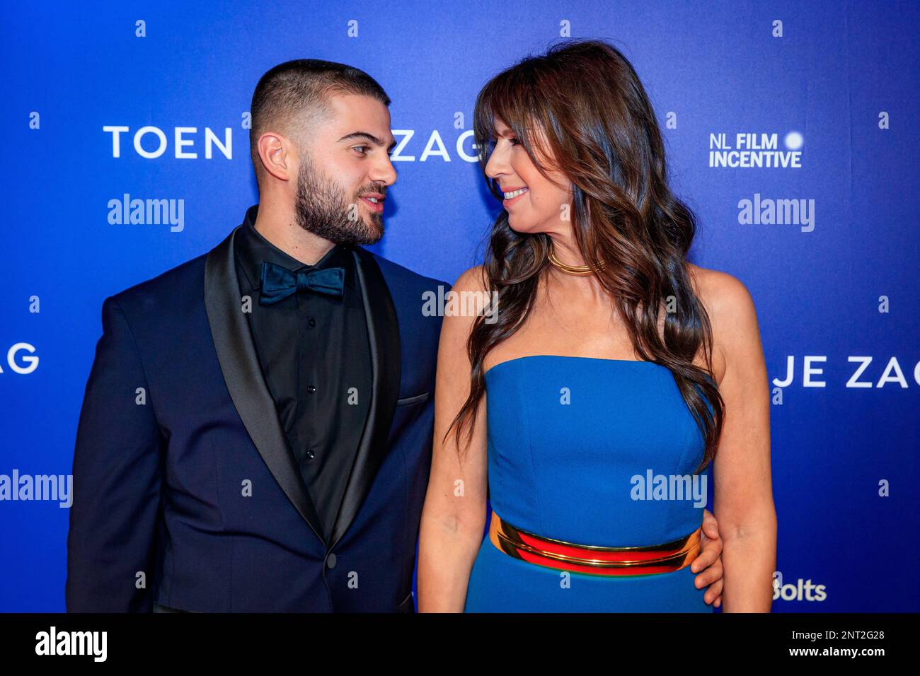 AMSTERDAM - Isa Hoes with her son Merlijn Kamerling on the red carpet ...