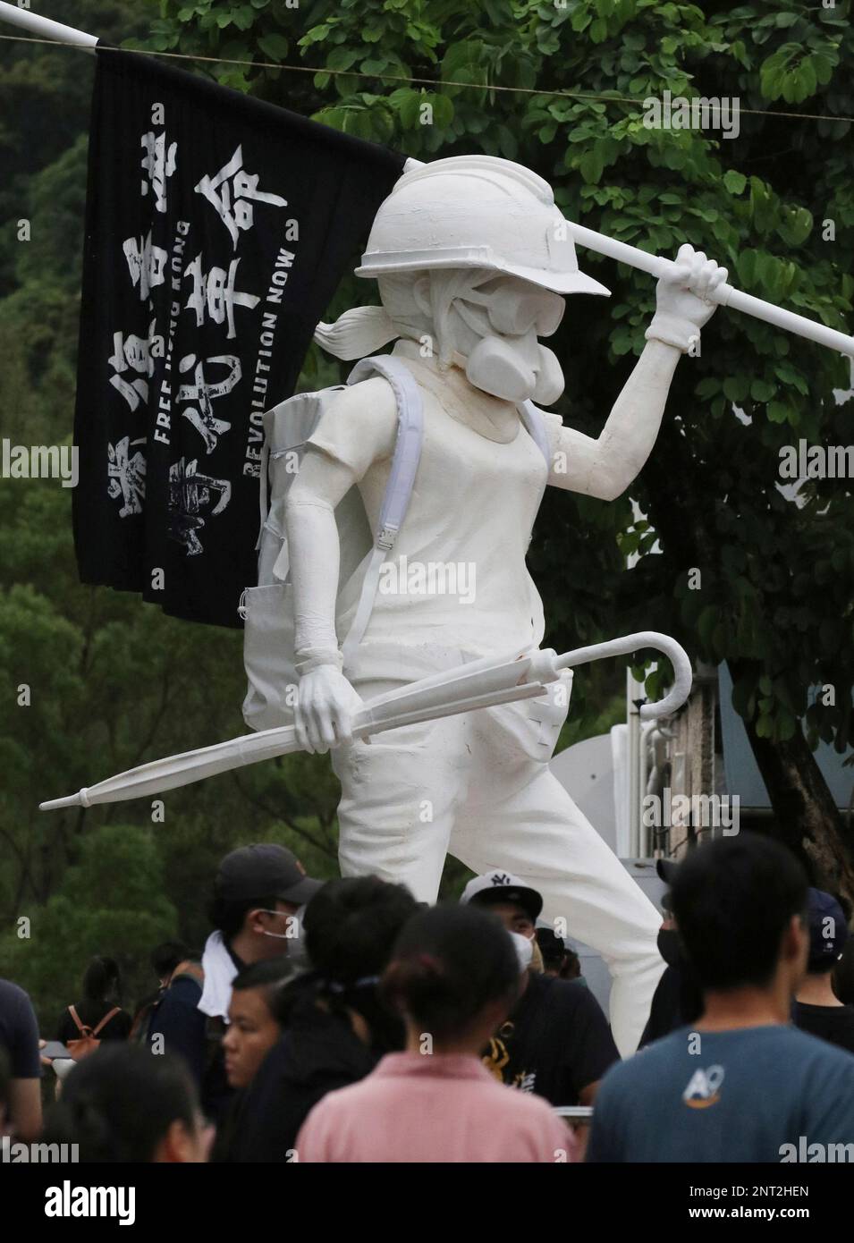 A photo shows the Goddess Statue of Democracy at the Chinese University ...