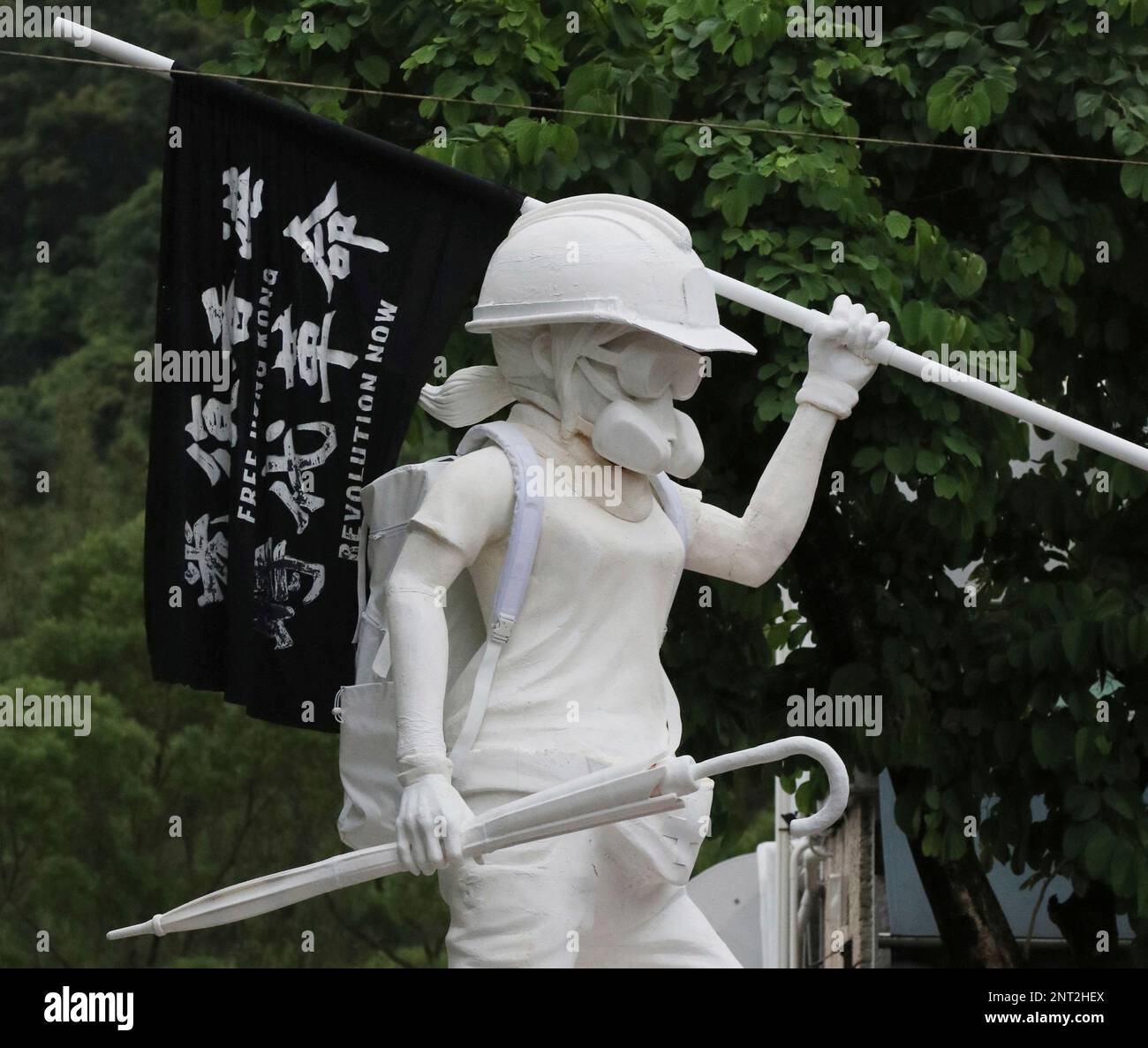 A photo shows the Goddess Statue of Democracy at the Chinese University ...