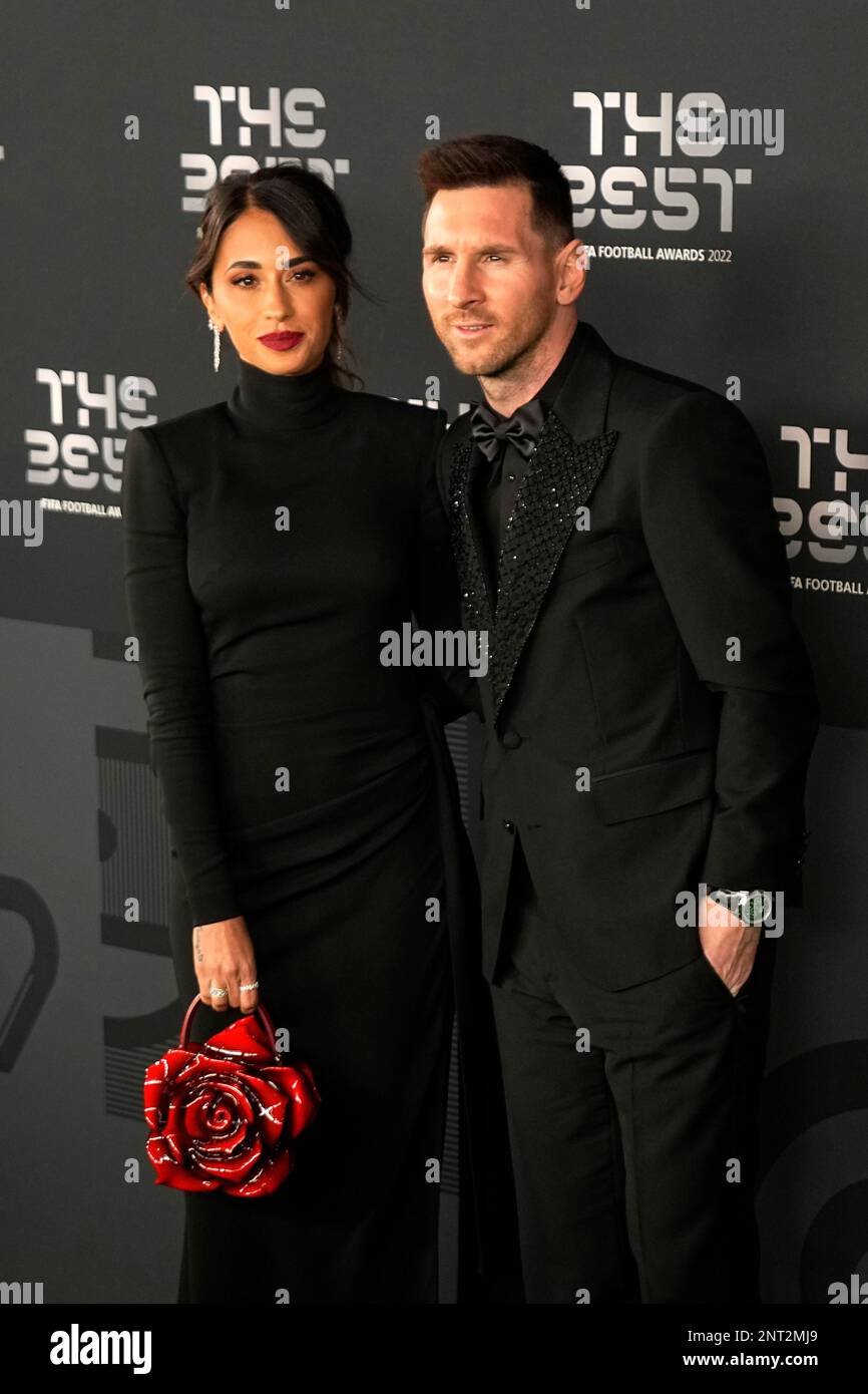 Argentina's Lionel Messi poses with his wife Antonela Roccuzzo on the ...