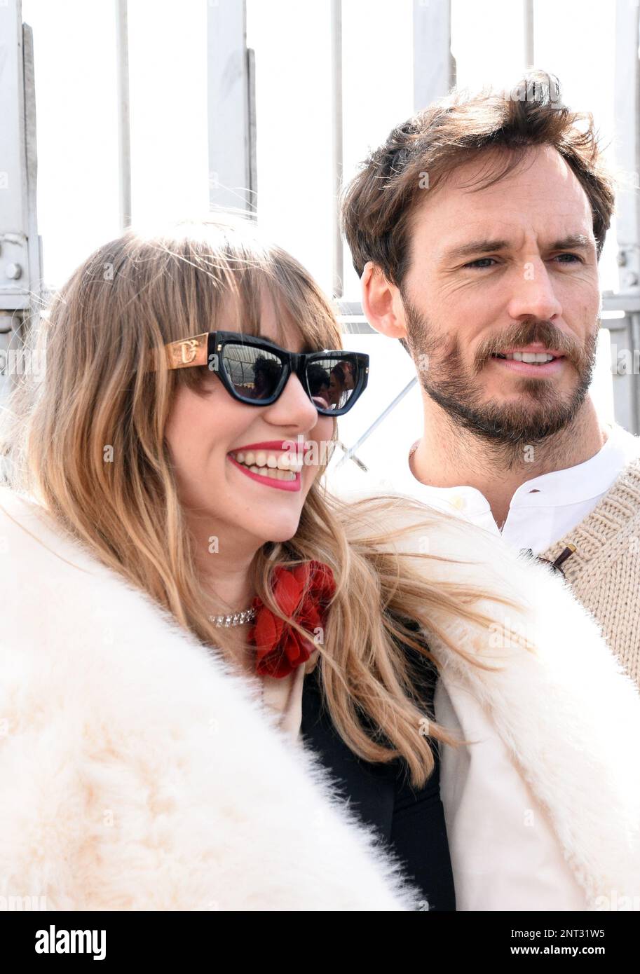 Sam claflin and suki waterhouse hi-res stock photography and images - Alamy