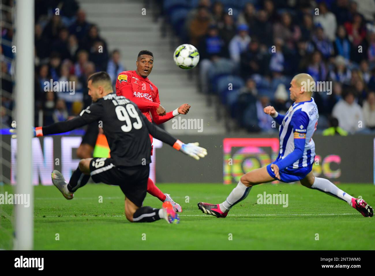 Dragao Stadium, Porto, Portugal. 26th Feb, 2023. Portuguese Championship, FC Porto versus Gil ...