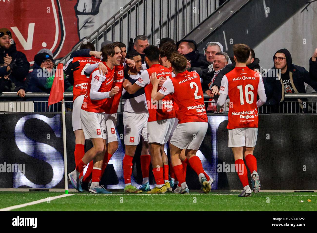 MAASTRICHT, NETHERLANDS - FEBRUARY 27: Rayan El Azrak of MVV Maastricht ...