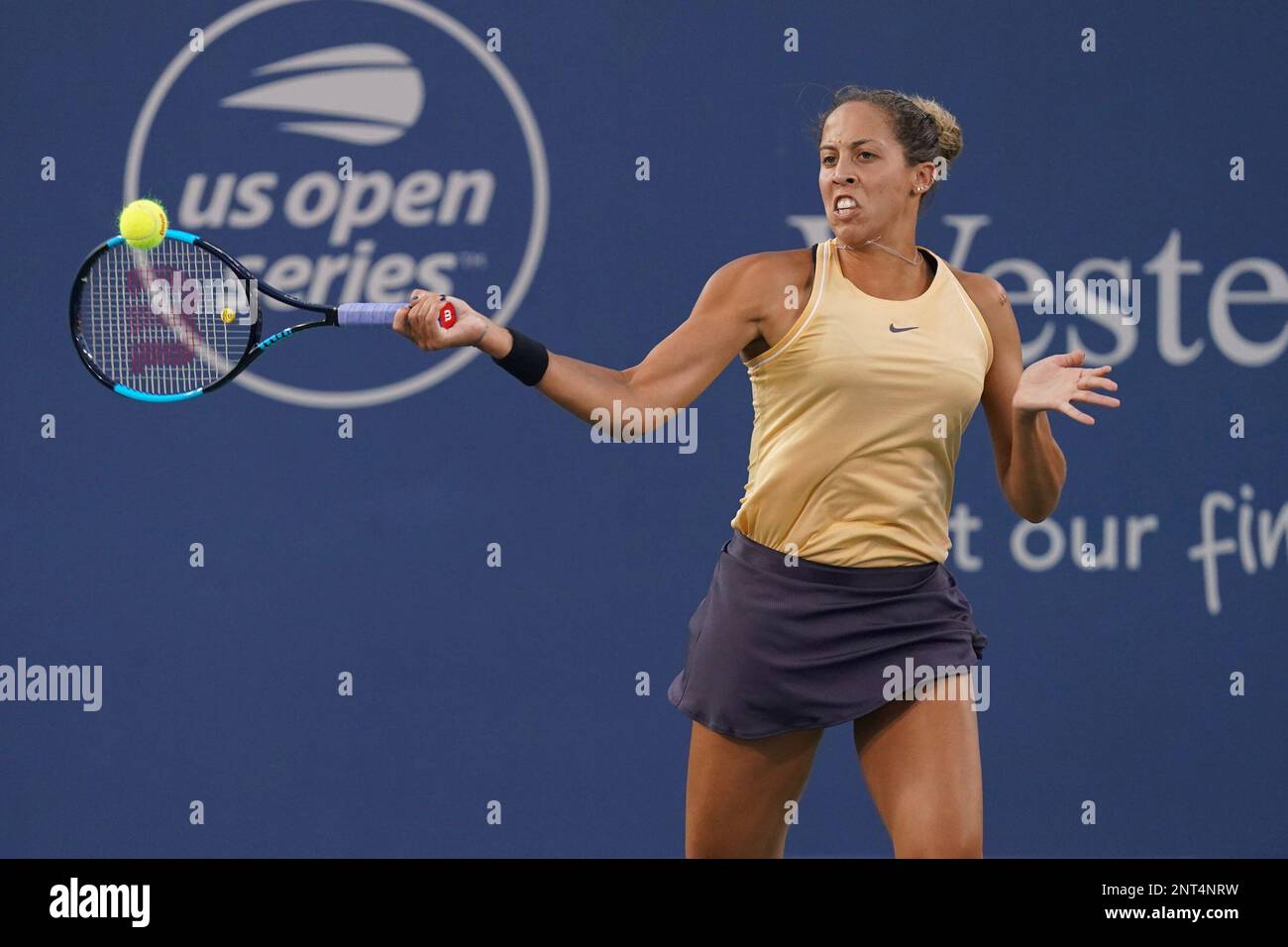 Cincinnati Oh August 16 Madison Keys Usa Hits A Forehand During The Western And Southern