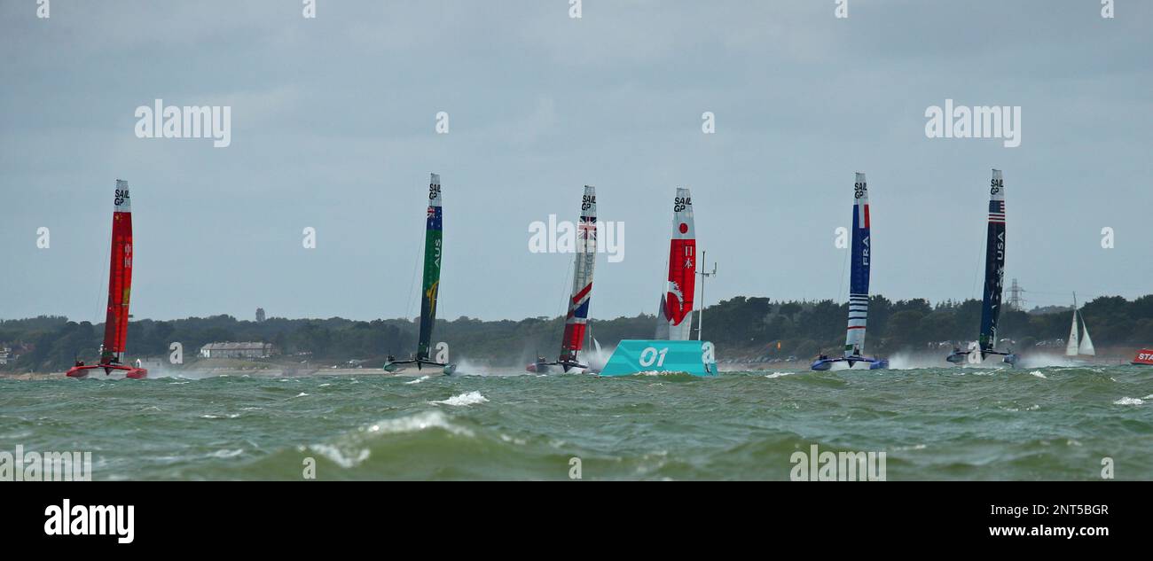 COWES, ENGLAND. 11 AUGUST 2019: The teams line up for the start of ...