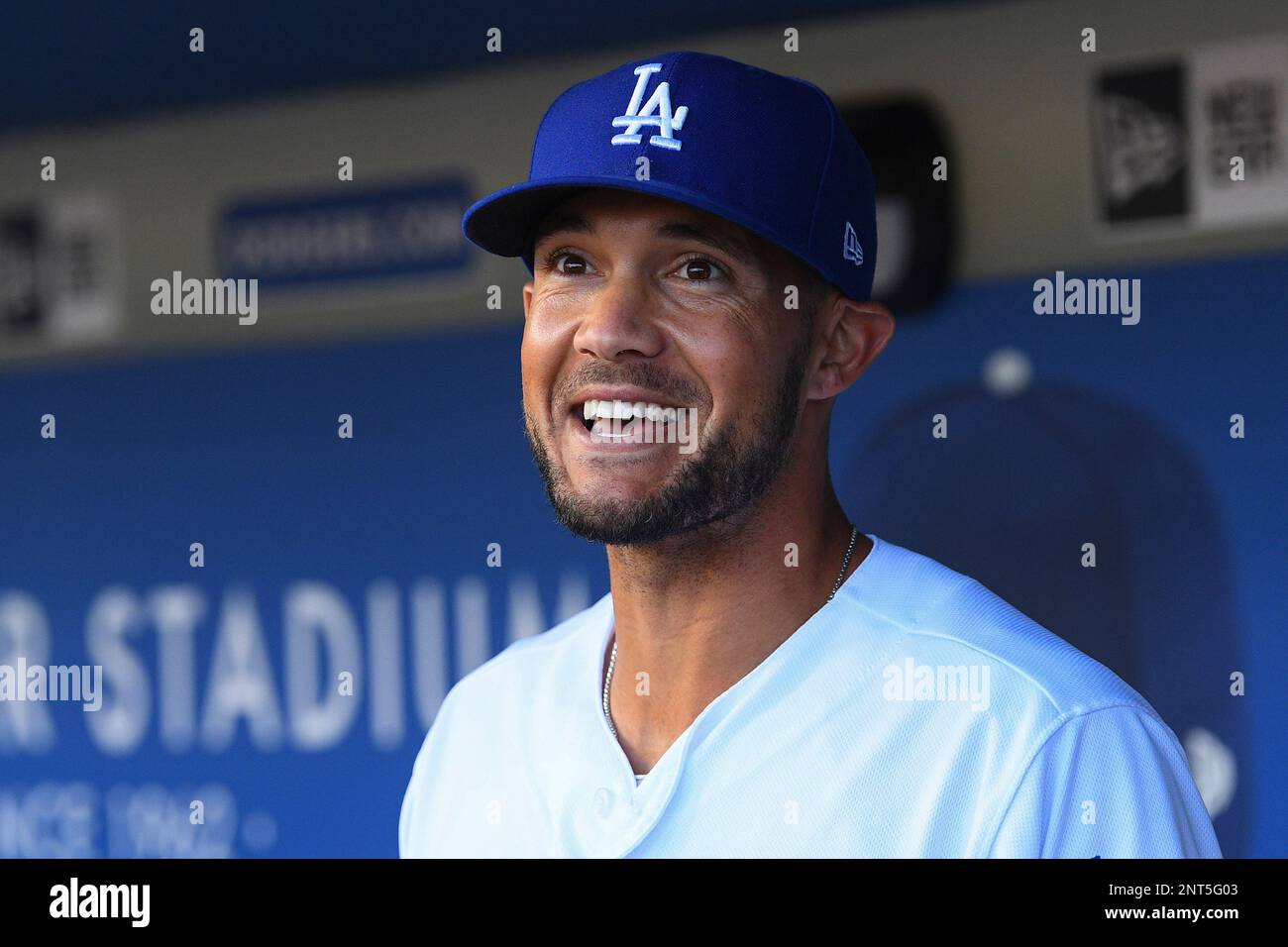 LOS ANGELES, CA - AUGUST 09: Los Angeles Dodgers left fielder ...
